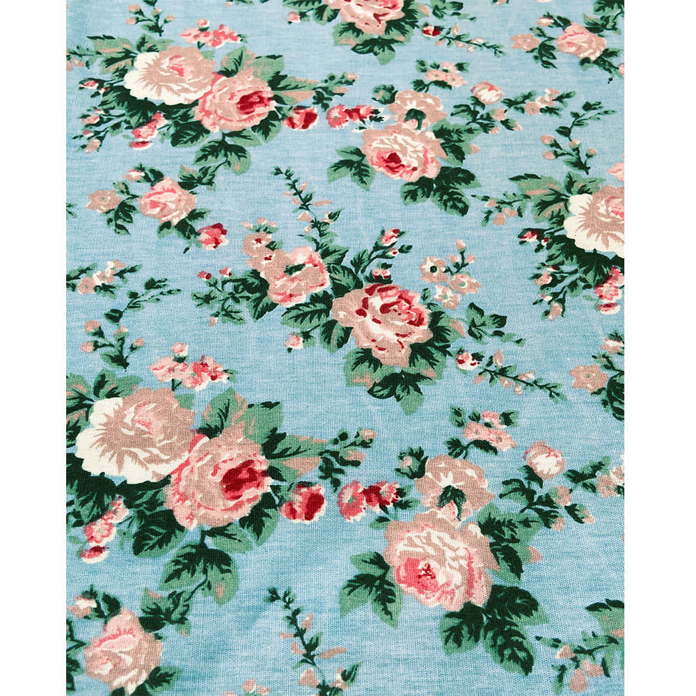 Tecido Tricoline Estampado Floral Rosa Fundo Azul Celeste | Enrolado ...